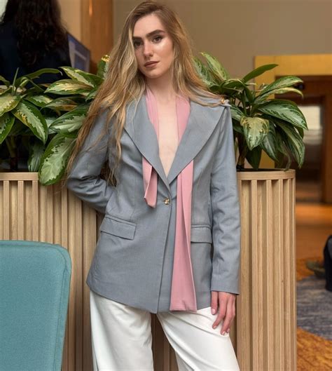 ატელიე პირველი ატელიე პირველი Added A New Photo