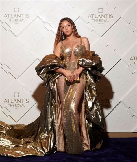 Beyonce Exposed Her Bobos For 24 Million In Dubai 11 Photos The