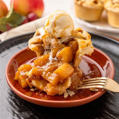 How Long To Cook Small Apple Pie