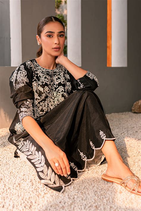 Sophie Naheed Farooq