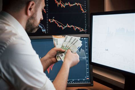 How To Trade With Meta Trader 4 MetaTrader 4 Platform For Forex Trading And Technical Analysis