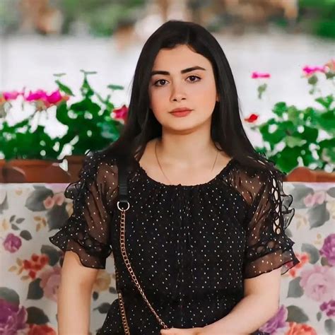 بیوگرافی اوزگه یاگیز و رابطه عاشقانه اش با گوکبرگ دمیرجی