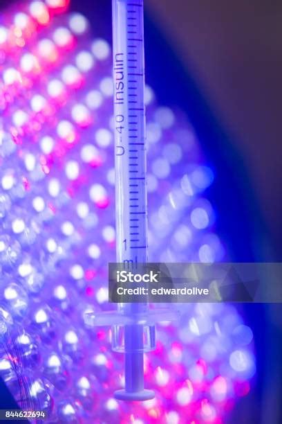 Suntikan Jarum Medis Untuk Suntikan Insulin Diabetes Dan Vaksin Pada