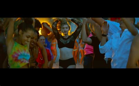 Gigi In Calvin Harris How Deep Is Your Love Music Video Gigi Hadid