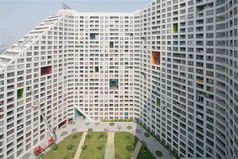 Mvrdvs Provides Low Cost Accommodation In India With Future Towers