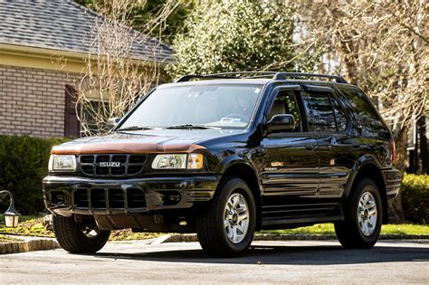 No Reserve 20k Mile 2002 Isuzu Rodeo Ls For Sale On Bat Auctions