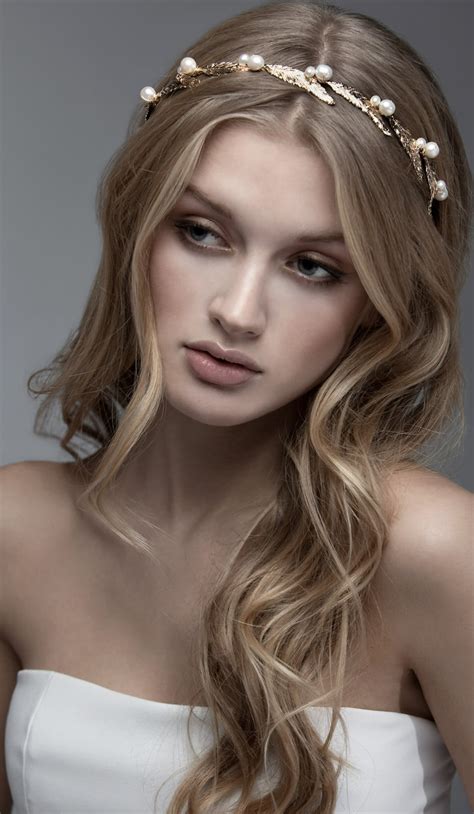 Couture Brude Headpieces Der Vil Fuldende Det Simple Brudekjole Look