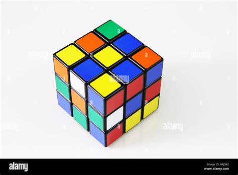 rubiks cube illusion