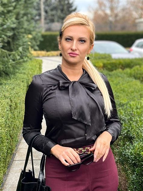 Pin By David Mannering On Tall Women Black Satin Shirt Cute Dress