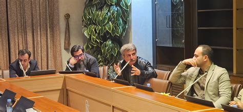 پرداخت کامل معوقات مراکز درمانی دانشگاه علوم پزشکی ایران تا پایان 1402