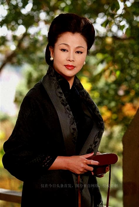 She Has Been A Single Mother For 37 Years And Is Now Proud Of Her Son Yu Xiaohui Divorce