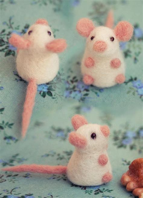 Little Mouse Fluffy Etsy Uk Handiwork Etsy Mini Mouse