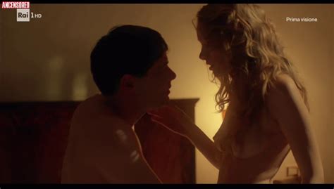 Naked Caterina Shulha In The Border II