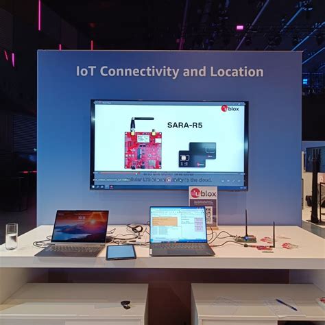 davide lenzarini on linkedin showing aws iot expresslink via u blox