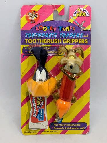 1995 Looney Tunes Toothpaste Toppers Toothbrush Gripper Roadrunner Wile