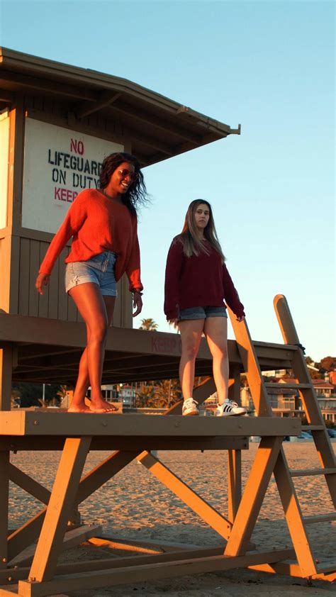 Girlswatchingerectionsonthebeach Videos Download The Best Free 4k