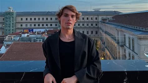 Pascal El Cantante Peruano Que Debes Conocer Y Tener En Tu Radar ¡hola