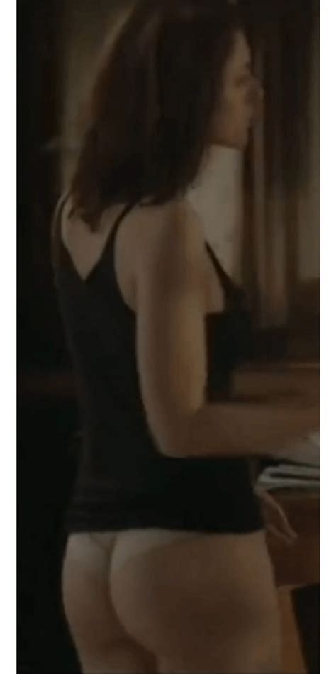 Her Beautiful Ass 🔥🔥 R Miriamleone1