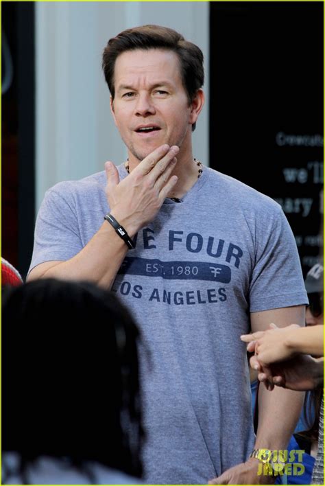 Mark Wahlberg Ellen And Extra Appearances Photo 2793921 Ellen