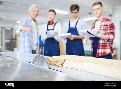 Explaining How To Use Table Saw Stock Photo Alamy