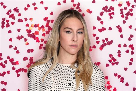 Who Is Este Haim Engaged To Hey Alma