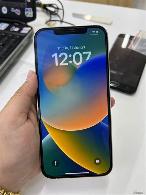 Iphone Pro Max Gi S C Ch Xxx Xxx Giay