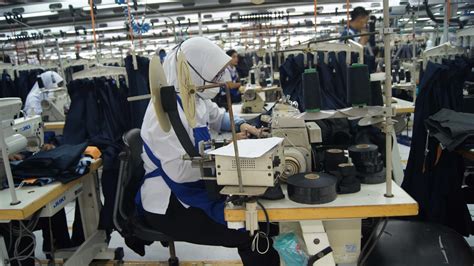 Tris Yakin Bisa Tumbuh Dua Digit Di 2025 Idnfinancials