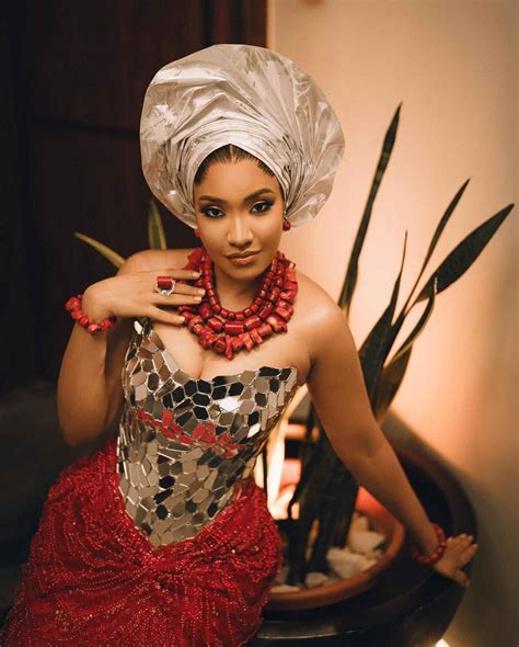 Beauty Queen Anna Banner Dazzles In New Photos