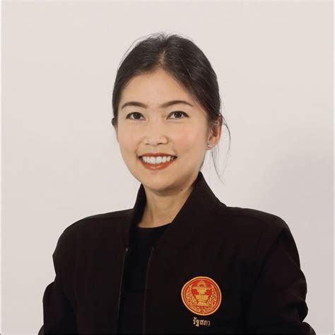 angsana romin kraus อังสนา โรมินทร์ คราวซ์
