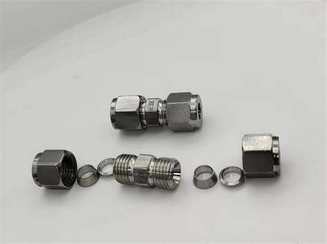 High Pressure Threaded Ferrule Female Thread Coupling Equal Socket Band Stainless Steel Ferrule