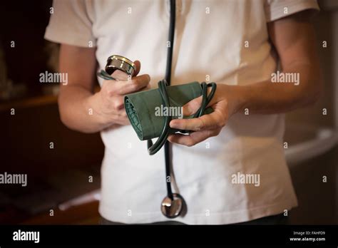 Blood Pressure Cuff Hi Res Stock Photography And Images Alamy