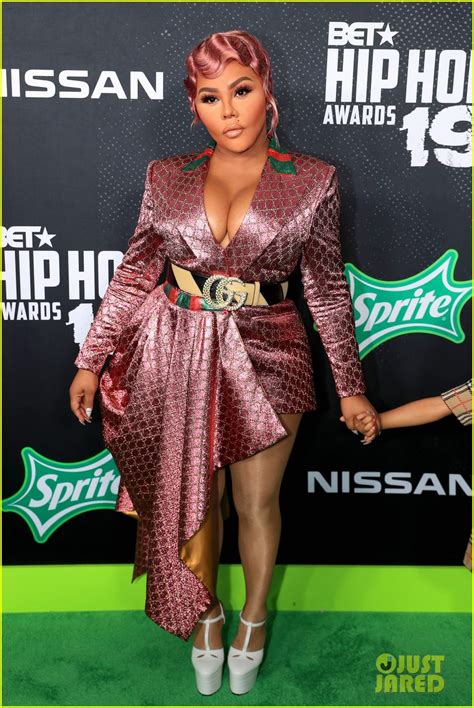 Lil Kim Wears Three Outfits For Big Night At Bet Hip Hop Awards Photo