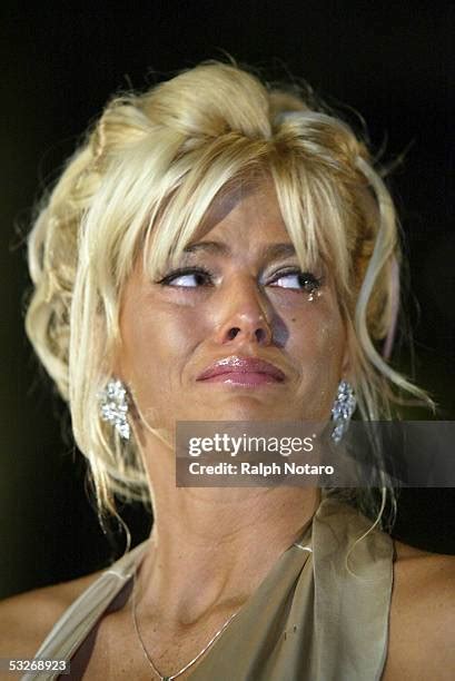 5536点のアンナ ニコル スミスの写真と高解像度写真 Getty Images
