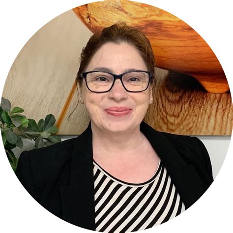 Dr Jini Mandapati Obstetrician And Gynaecologist Gosford