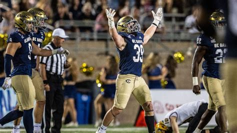 College Football Uc Davis Gets Its First Fcs Top 5 Win Ever