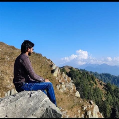 Dr Yazdani Senior Research Fellow Phd In Commerce M Com B Com Ca Ipc Ca Cpt Aligarh