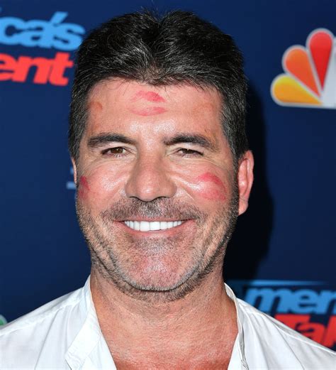 Simon Cowell Nunca Pensó Que Tendría Familia A Los 63 Se Comprometió