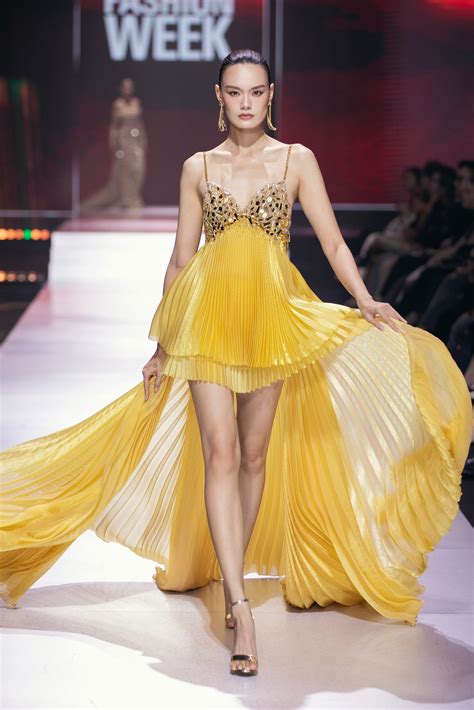 Ngỡ Ngàng Với Diva Mỹ Linh