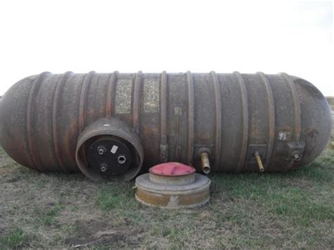 Xerxes Double Walled Fiberglass Fuel Storage Tank Agriculture Bigiron
