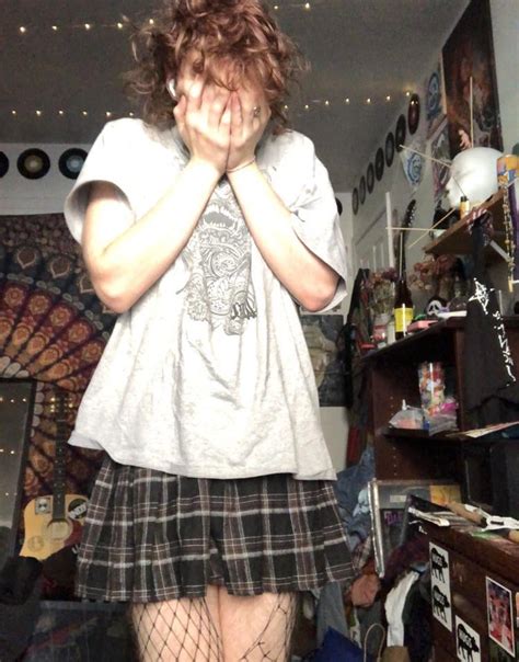 How I Look Home Alone 😵‍💫 Rfemboy
