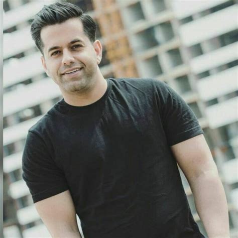 بیوگرافی کامل خواننده رضا بهرام آلبوم عکس آیپاز رسانه تخصصی موسیقی