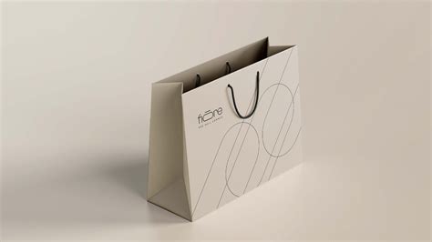 Fiore Ребрендинг неймінг та айдентка для преміального салону краси