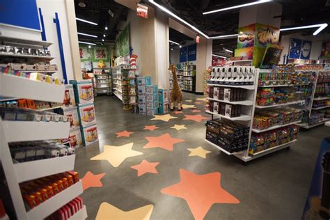 Toys R Us American Dream Mall Nj Photos