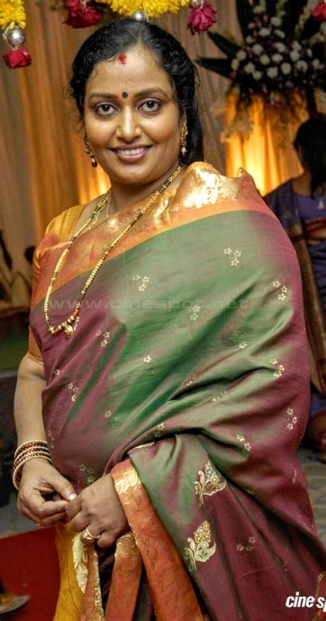 Aunties In Saree Section Pinterestvanathu Chinnapan