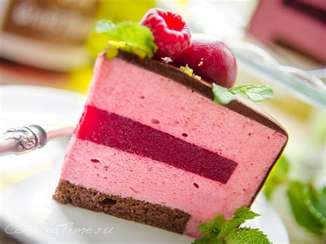 Шоколадно-Малиновый Муссовый Торт | カップケーキ レシピ, ラズベリームース, ラズベリーケーキ