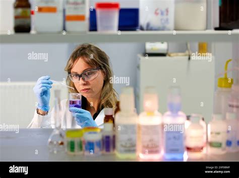 Microencapsulation And Chemical Preparation Laboratory Technology