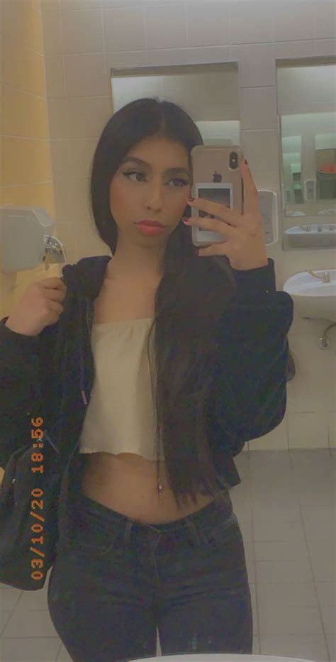 Who Knows Her Message Me Scrolller
