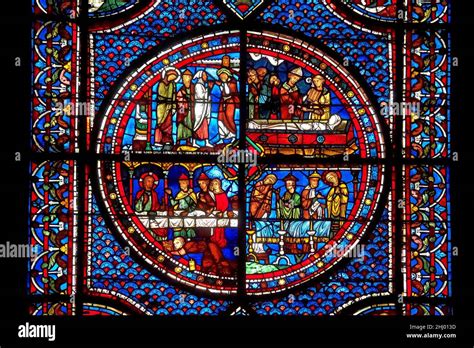 Chartres Katedral Farget Glass Mary Chartres Cathedral Another Temple