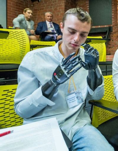 Bionic Arms Tumbex