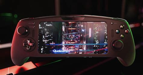 Razer Qualcomm To Launch Worlds First G Gaming Handheld Channelnews